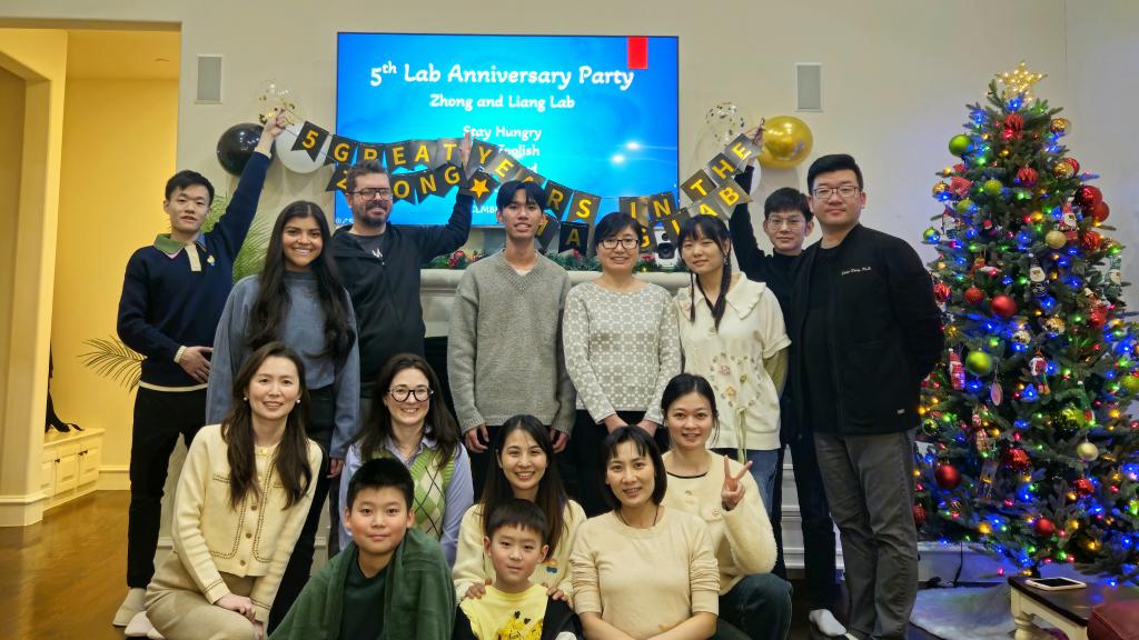 Zhong Lab | UT Southwestern, Dallas, Texas